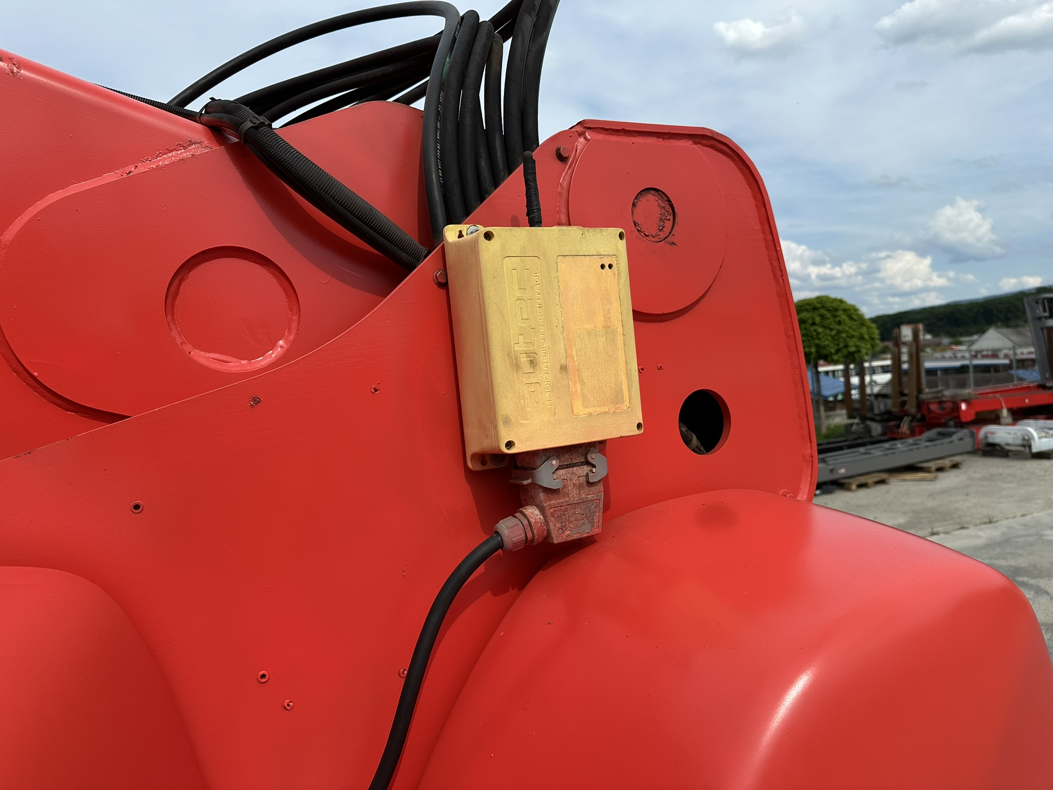 Incarcator frontal telescopic rotativ Manitou MRT 1742 - Utilmix